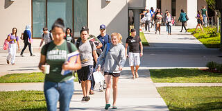 VIDEO: Campus Students Explain Why They Chose Saint Leo University ...